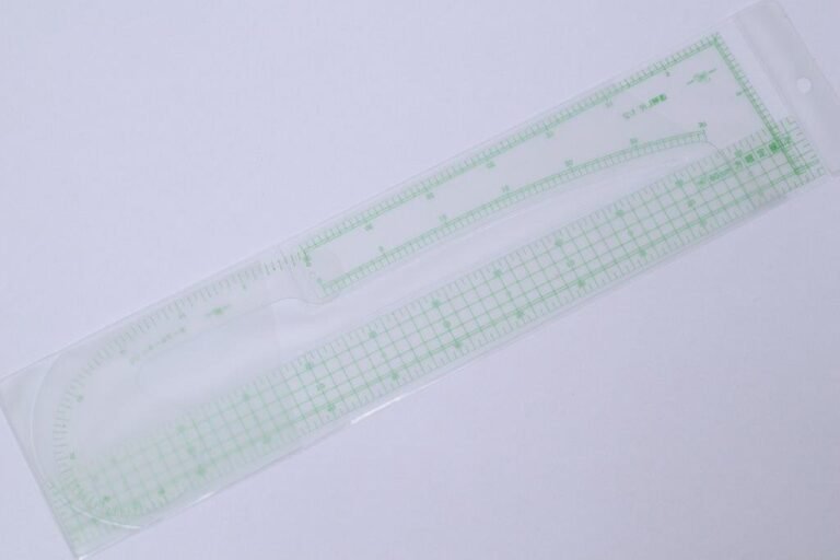 Bunka 1/2 Scaled Pattern Ruler Set - Eight Needles