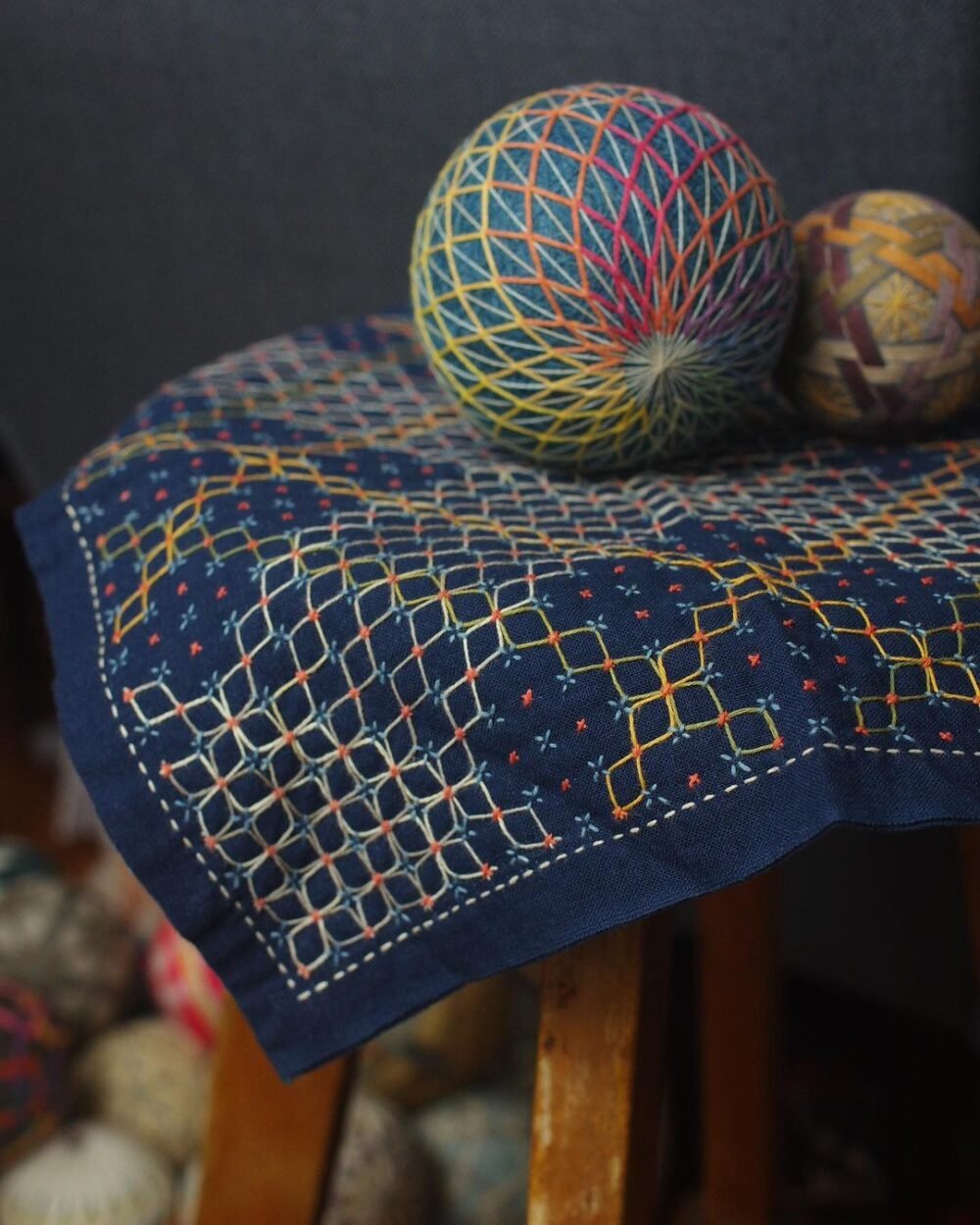 Nona Temari - Eight Needles